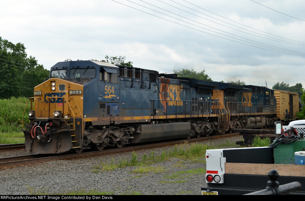 CSX CW44AH 564 leads Q418-31